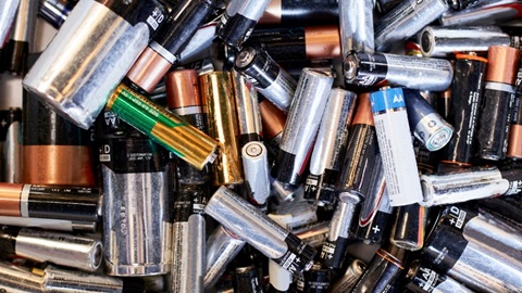 Dans quels cas utiliser des piles jetables